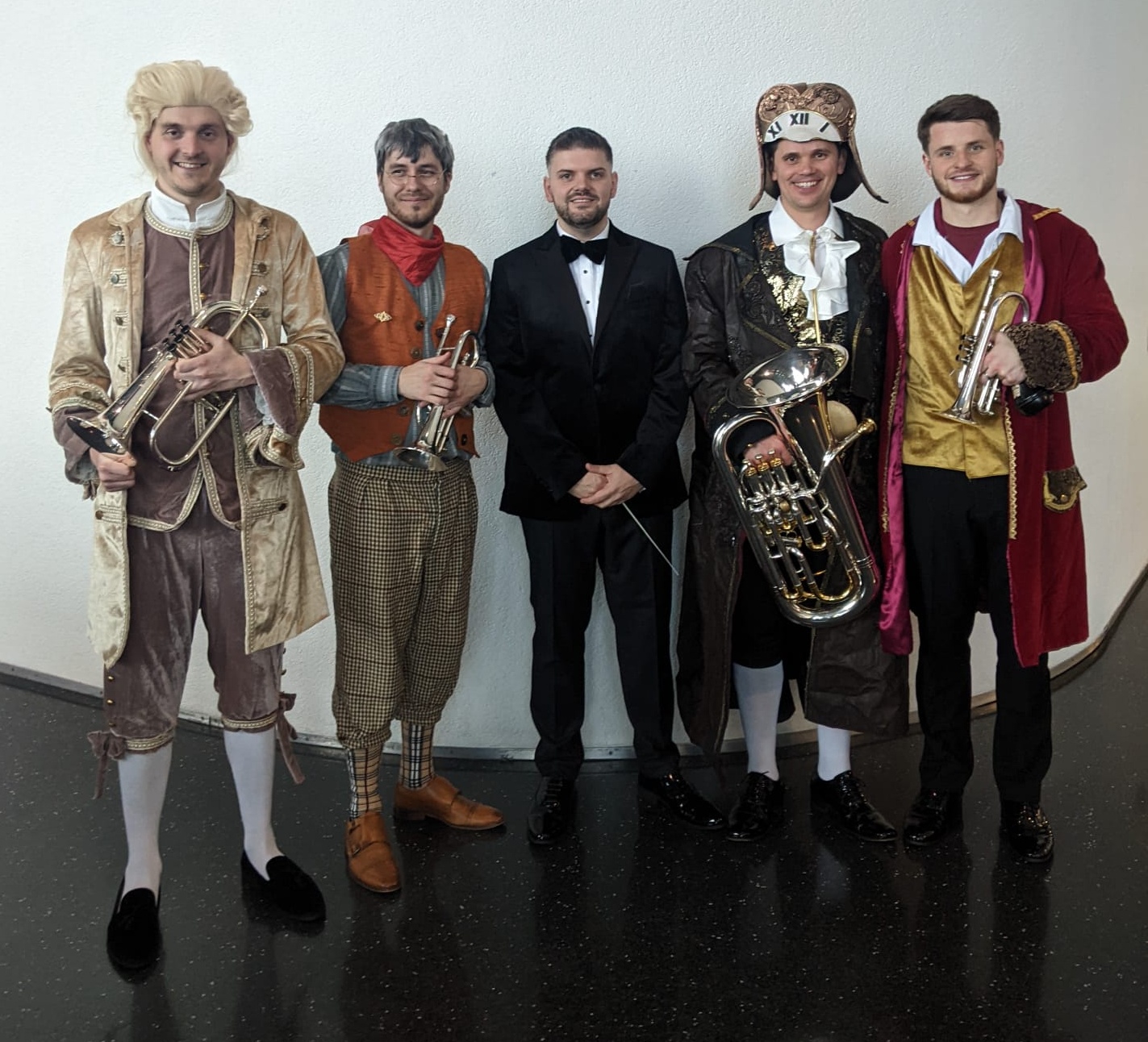 THE GUS BAND – The world famous UK based brass band